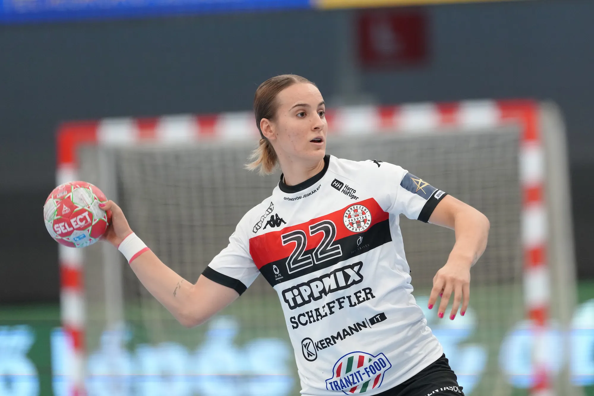 CL handball: Meet this Serbian star
