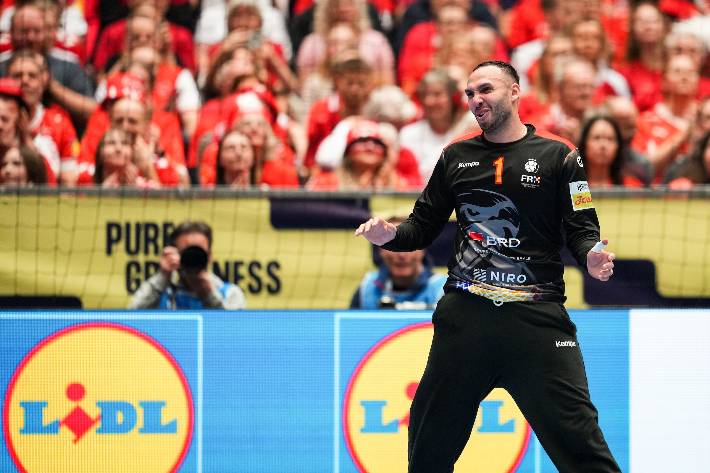Denmark book Men's EHF EURO 2026 main round ticket and set new record