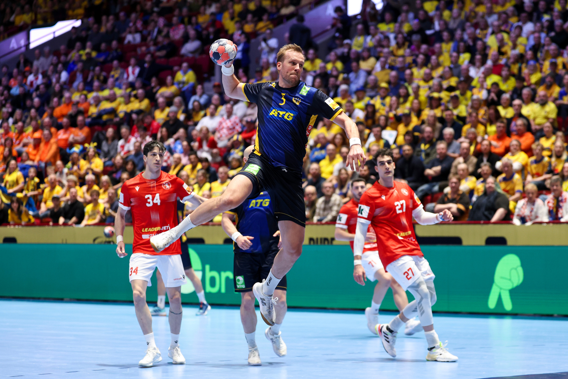 Handball EURO 2026: Strong Sweden reach main round