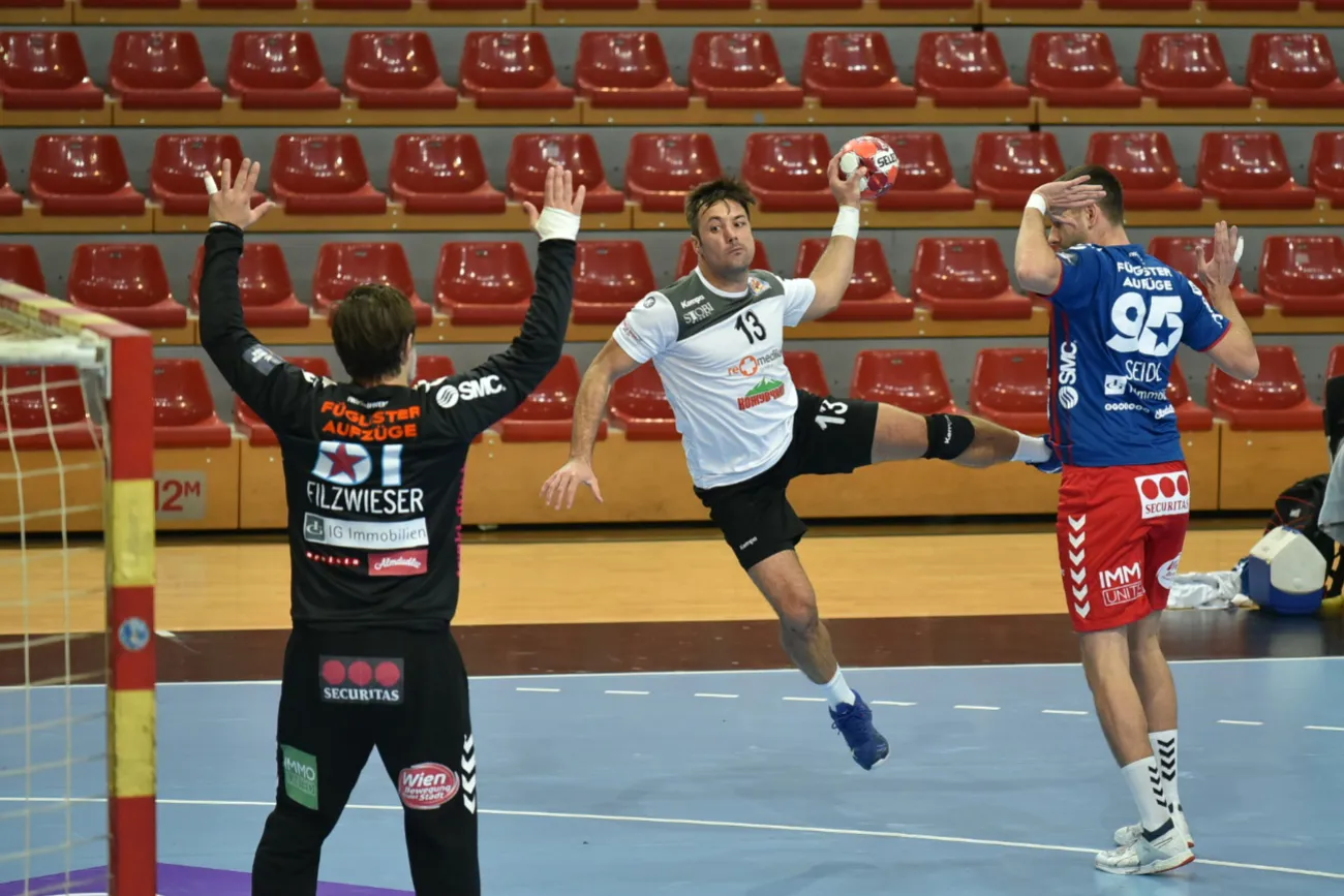 Fivers take first away point after roller coaster ride
