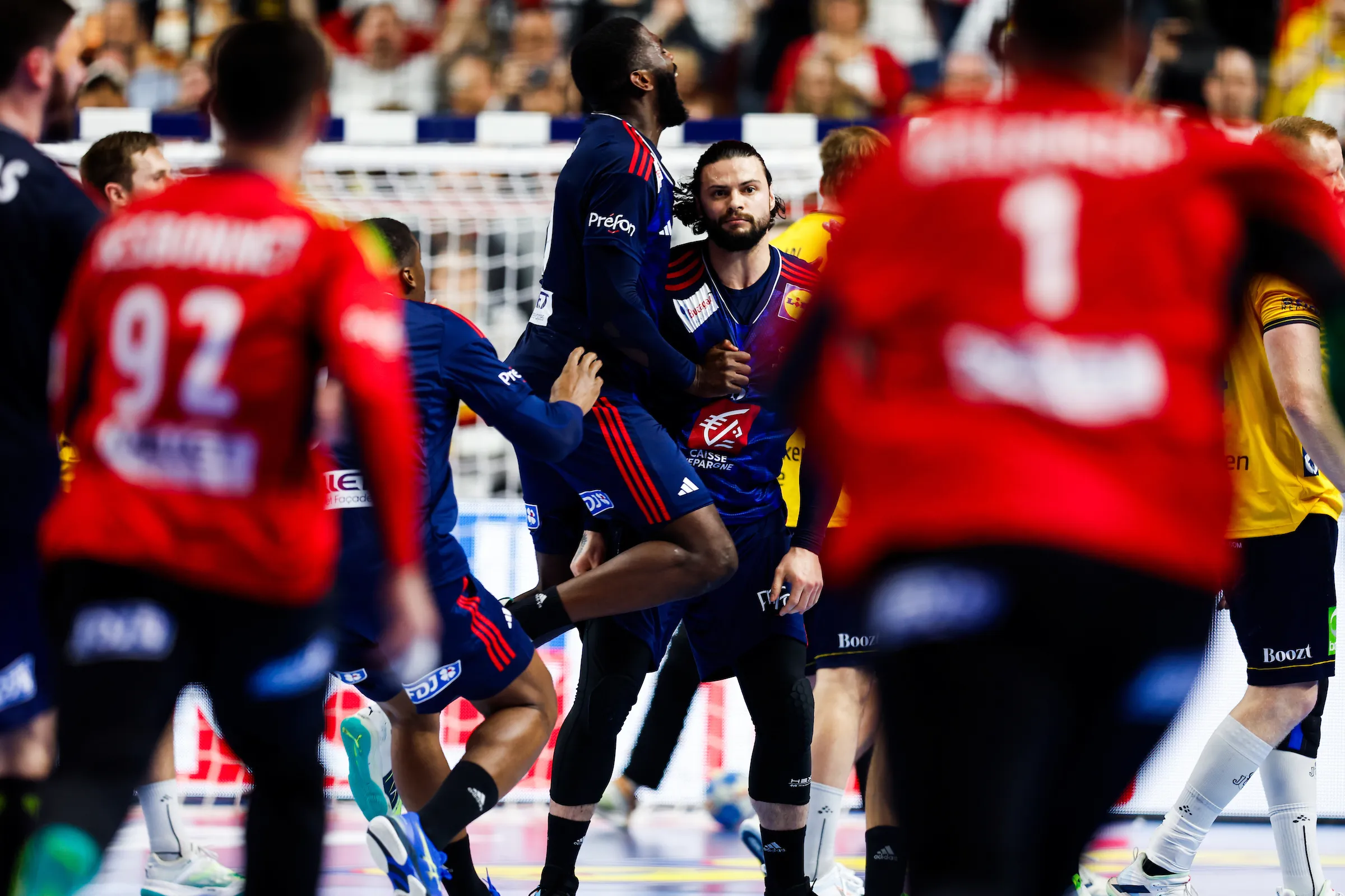 France win extra-time thriller to end 10-year final wait