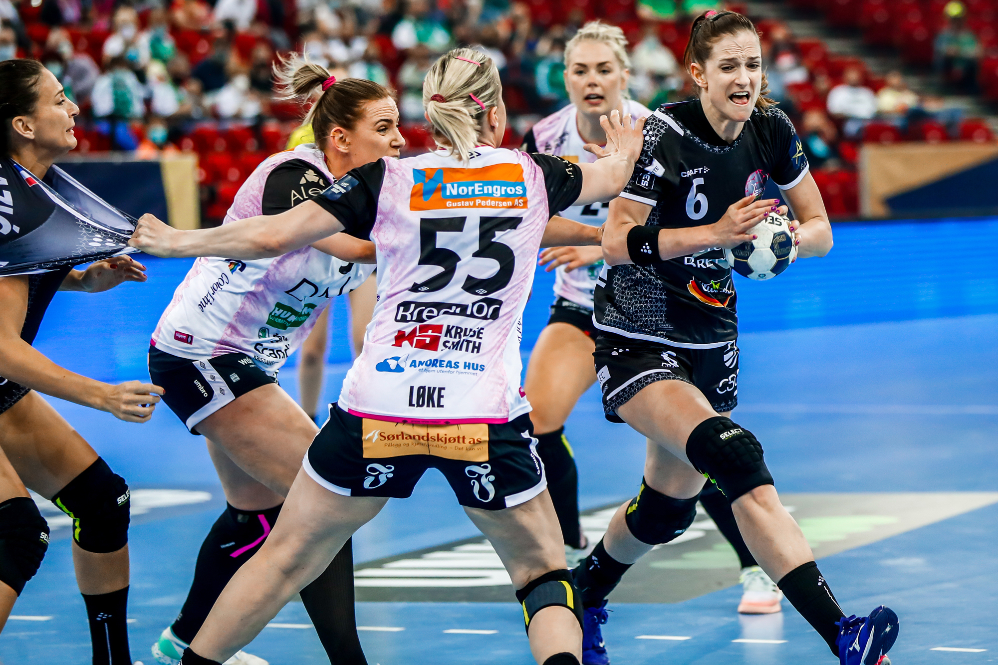 Superb Vipers celebrate first Champions League title