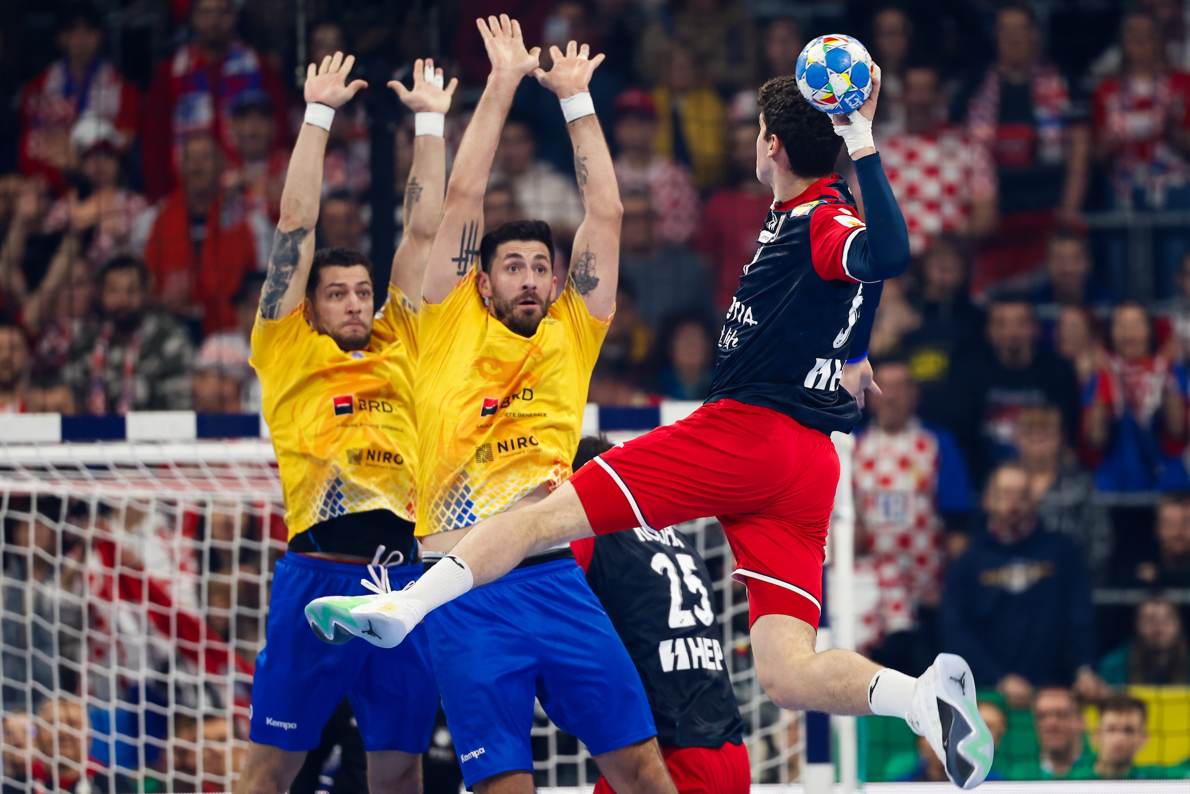 Croatia celebrate main round berth with win against Romania