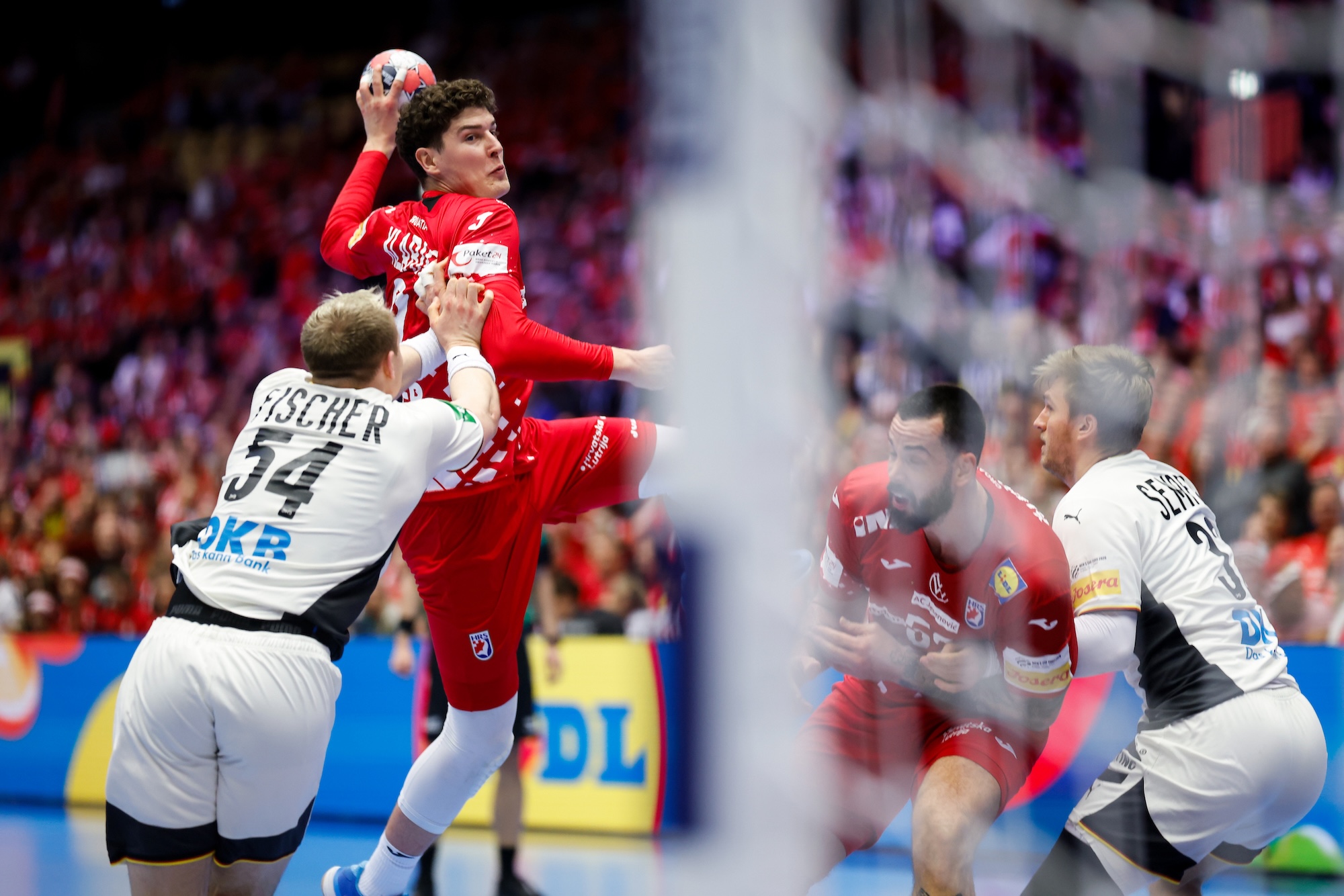 10 years later, Germany return to EHF EURO final