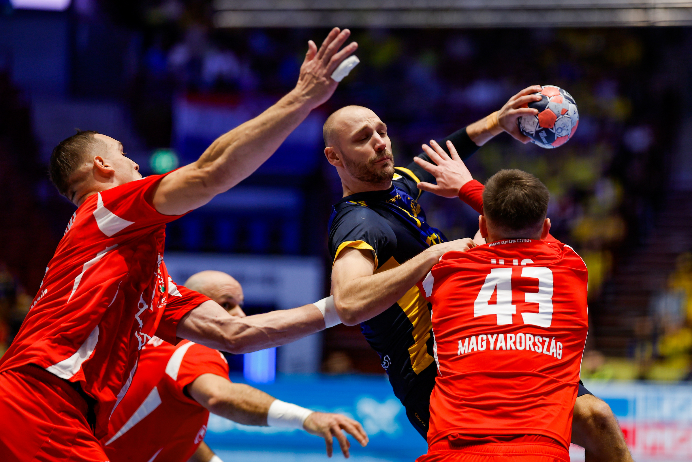 Handball: Sweden and Hungary replay 2008 drama with hard-fought draw