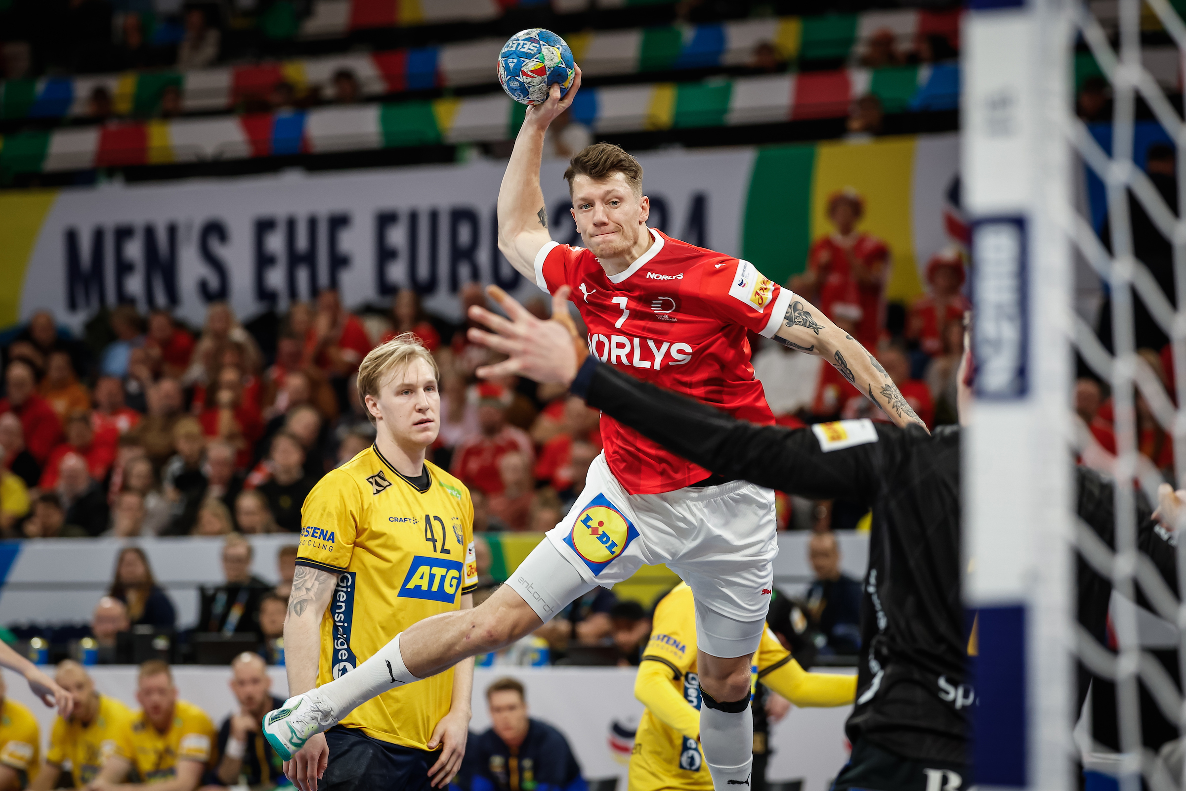 Denmark end Sweden’s winning run in nail-biter