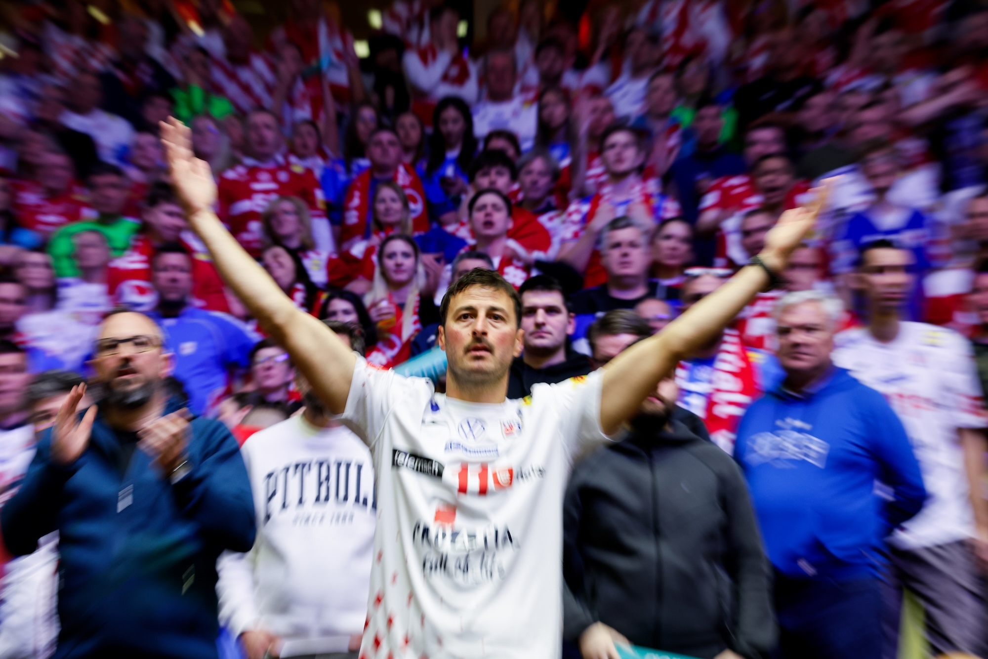 10 years later, Germany return to EHF EURO final