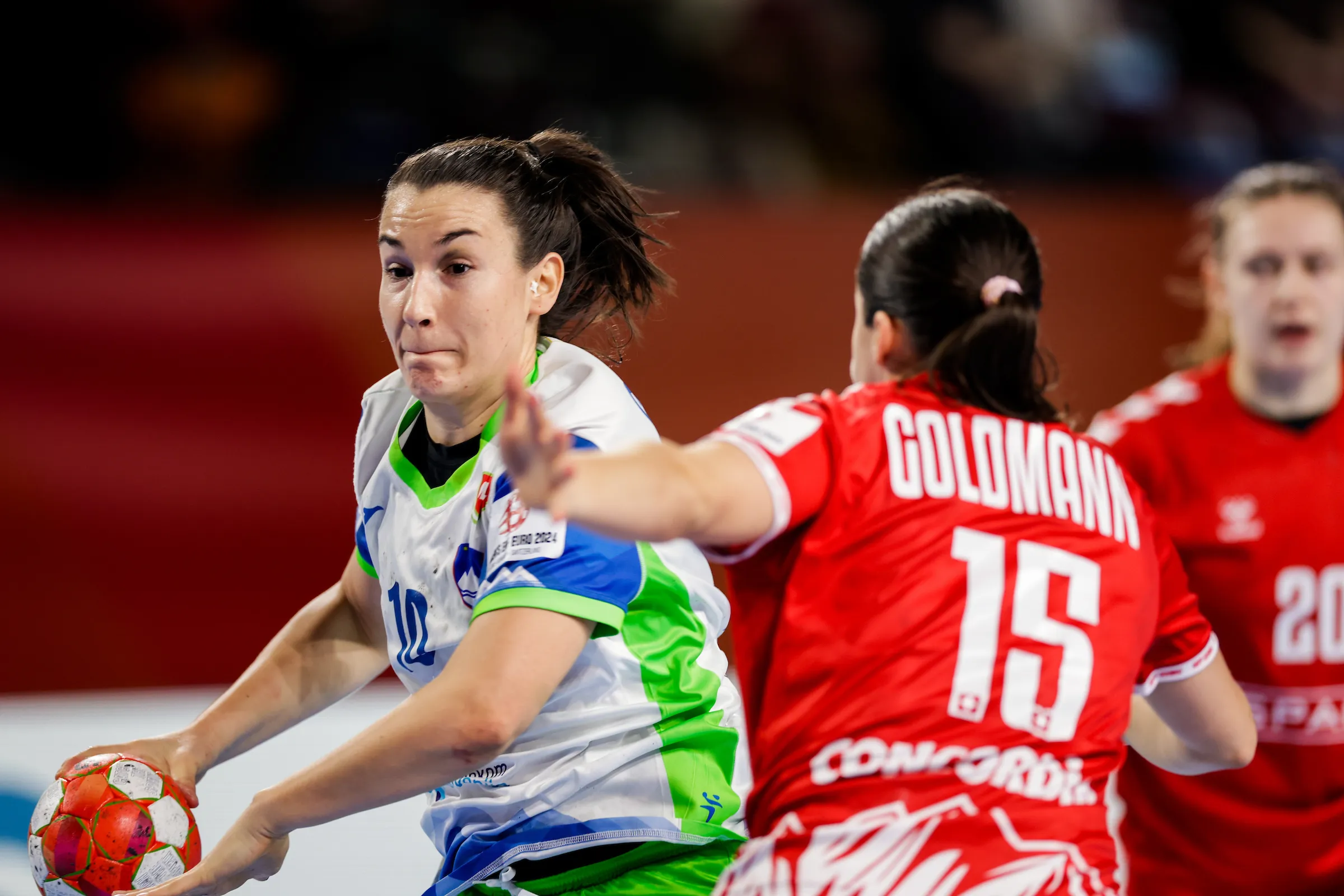 Slovenia take first EHF EURO main round points against Switzerland