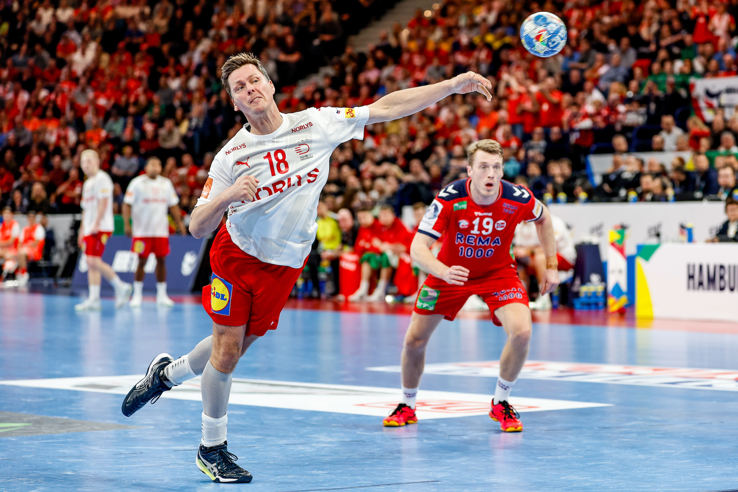 Denmark win locks up group II semi-final spots