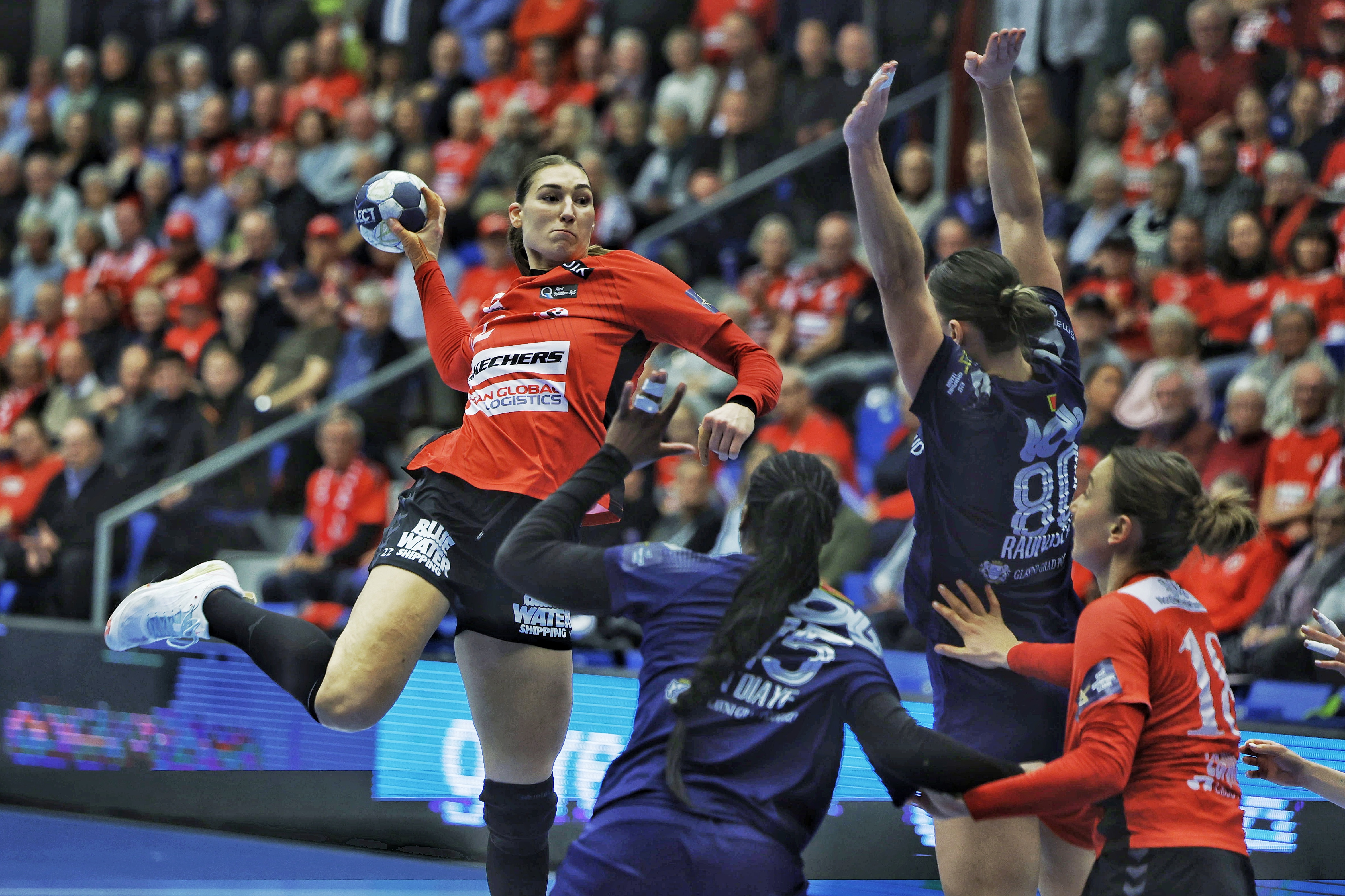 CL handball: Esbjerg, Bistrita and Ikast celebrate exciting home wins