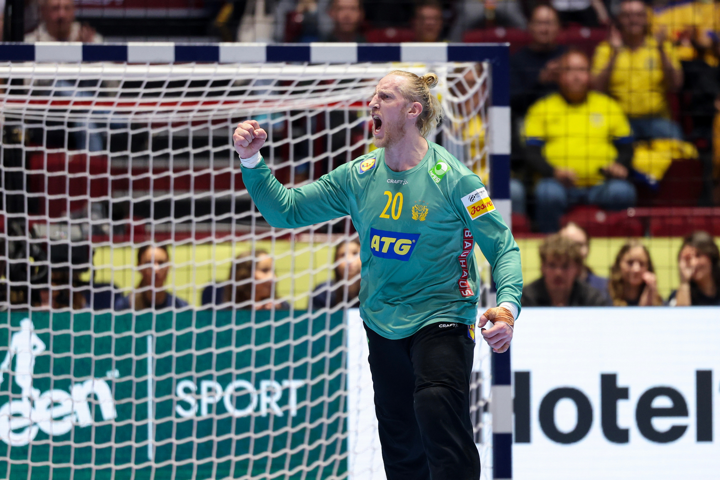 Handball EURO 2026: Strong Sweden reach main round