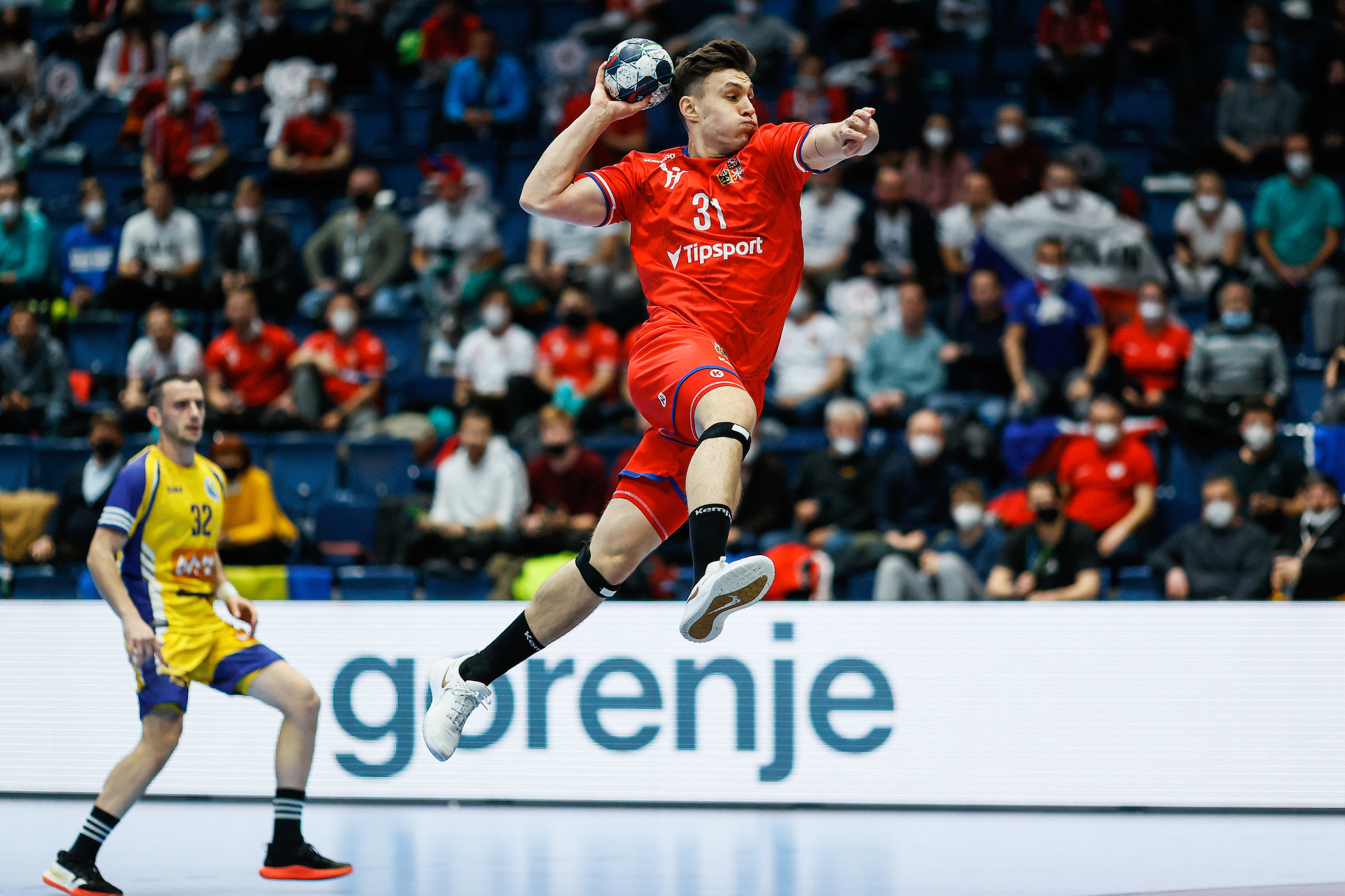 Czechs keep the flame of hope burning